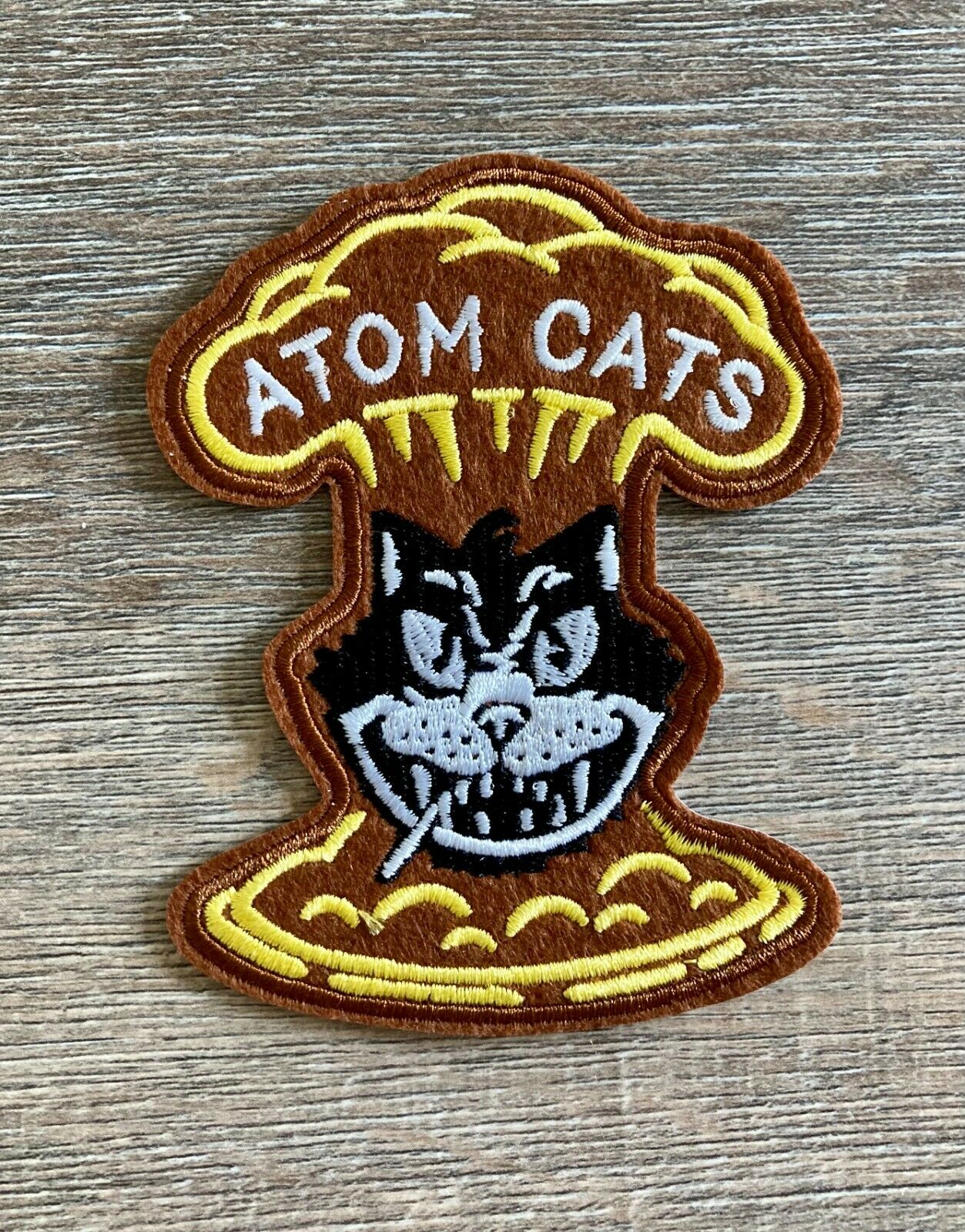 Atom Cats Aufnäher Bügelbild Applikation Schwarze Katze Cat Bombe ...